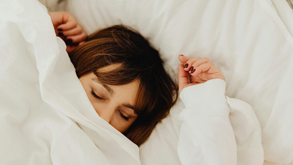 How Much Deep Sleep Do You Really Need? Age-by-Age Guide